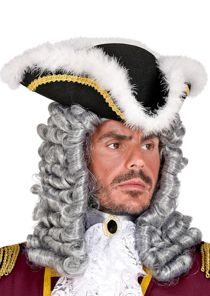Chapeau Tricorne Noir – Galon Doré et Plumes Blanches